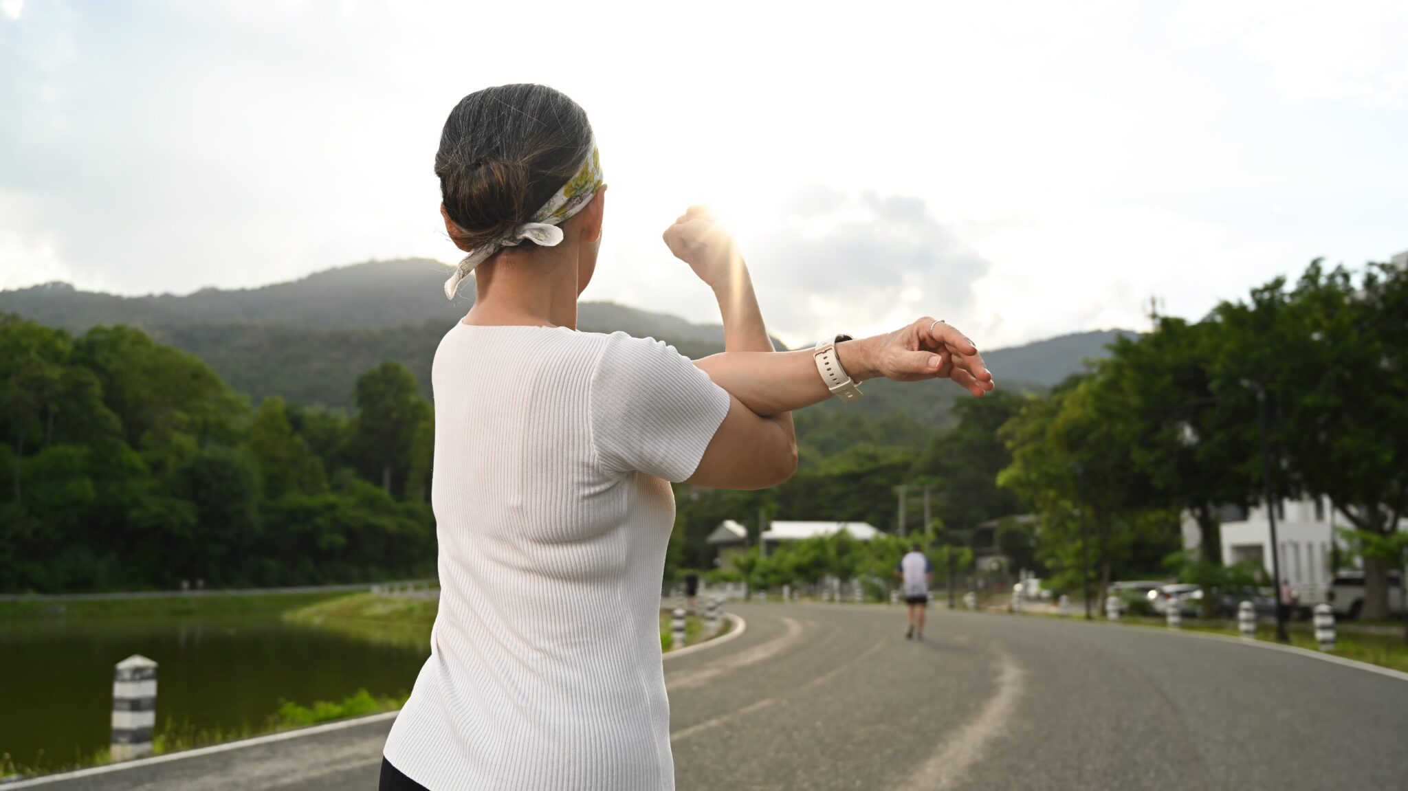 Joint Health Tips for Active Adults Over 50 - TOPS